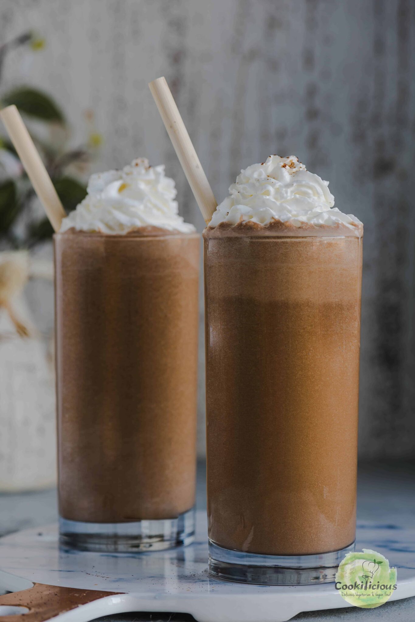 Chikoo Milkshake | Sapota Shake – Cookilicious