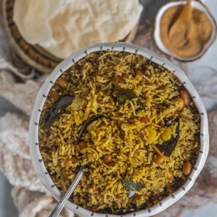 Puliyogare Recipe | Tamarind Rice | Puli Sadam – Cookilicious