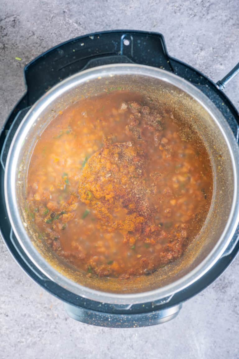 Rasedar Aloo Poori (Vegan Spiced Potato Curry) – Cookilicious