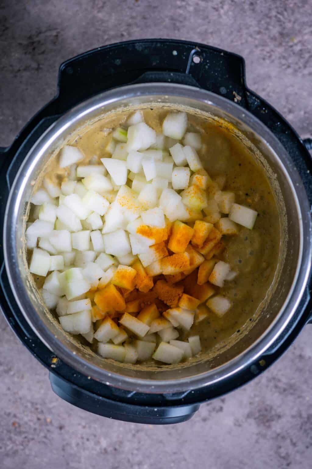 Instant Pot Poosanikai Kootu | Traditional White Pumpkin Curry ...
